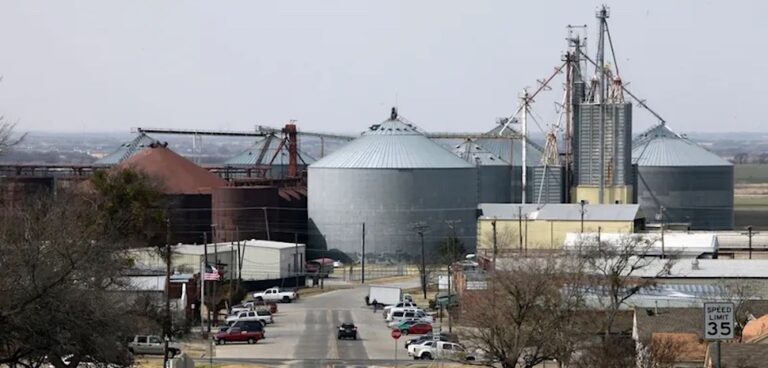 Jerry Jones' Blue Star Land Plans Silo-Sited Mixed-Use Project in ...