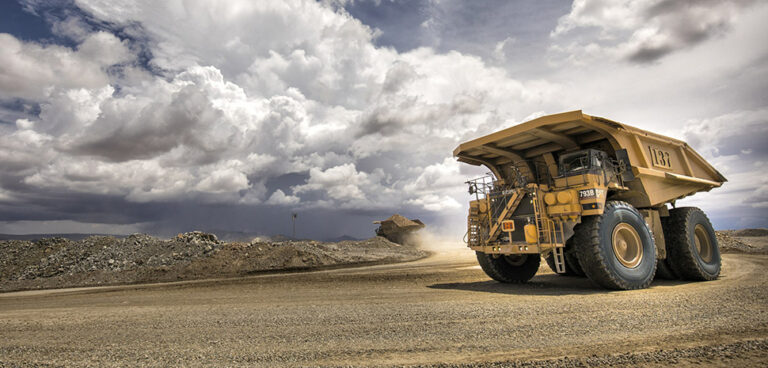 Caterpillar Partners on Self-Driving Haul Trucks at Arizona Copper Mine ...