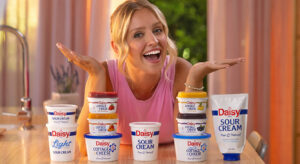 A Daisy Duo: Dallas-Based Daisy Brand Partners with 'Bachelor' Star ...