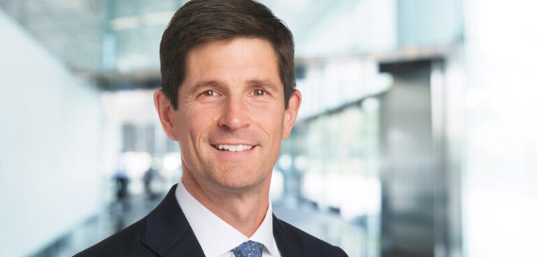 North Texas' Charles Schwab Corp. Names New CEO to Succeed Retiring ...