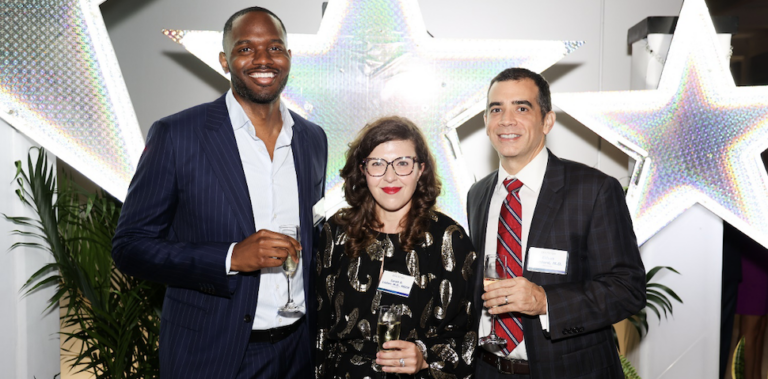 3 UT Southwestern Researchers Awarded 'DocStars' Seed Grants » Dallas ...