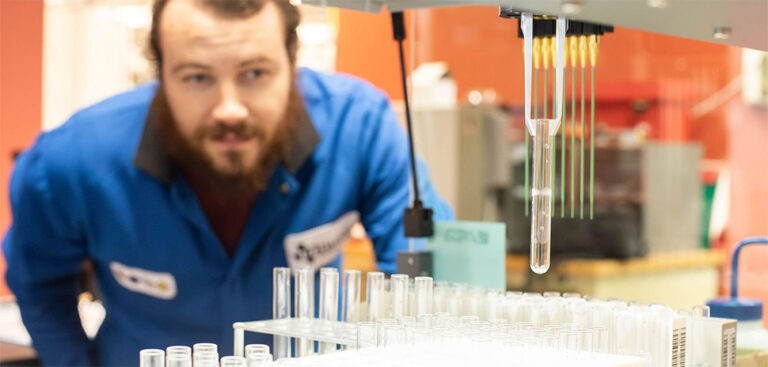 UT Dallas Researchers Solve Battery Puzzle That Could Extend Phone Life ...