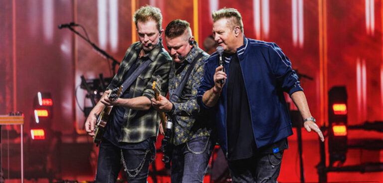 Dallas-Based Snaps Clothing Styles Up Rascal Flatts Artist for Band's ...